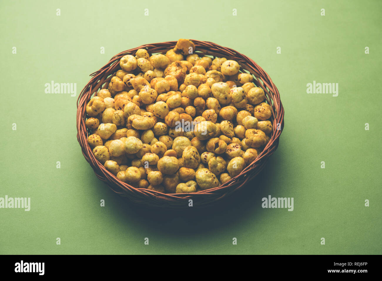 Roasted Phool Makhana or Crispy Lotus pops Seed served in a bowl ...
