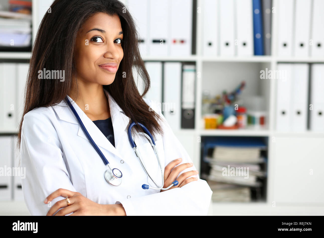Beautiful black smiling female doctor portrait Stock Photo - Alamy Beautiful black smiling female doctor portrait Stock Photo - Alamy