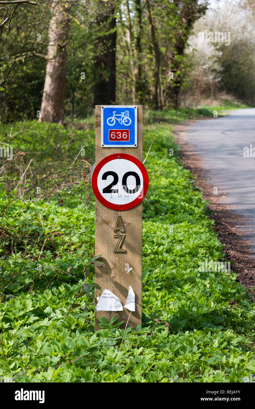 Sustrans cycling route hi-res stock photography and images - Alamy