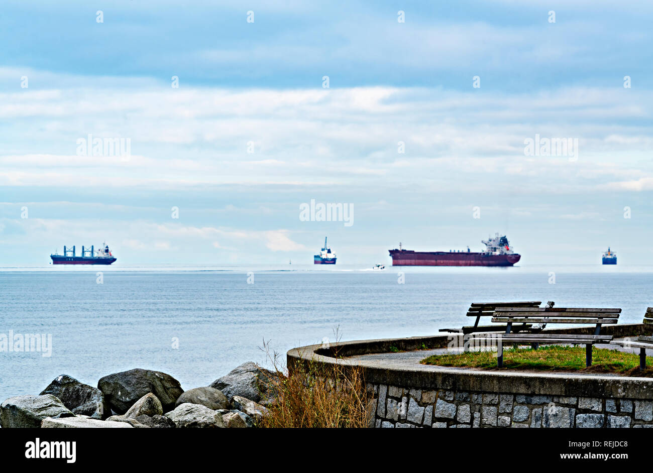 English bay view hi-res stock photography and images - Alamy