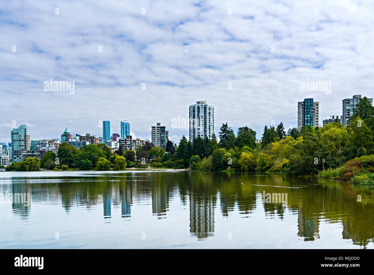 Vancouver cityscape harbour hi-res stock photography and images - Alamy