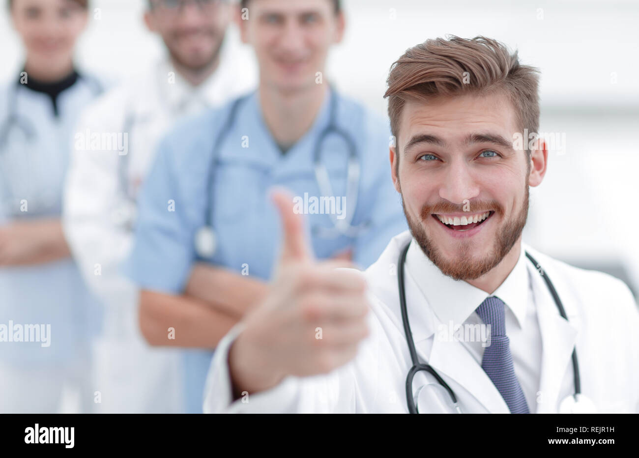Doctor showing thumb up hi-res stock photography and images - Alamy