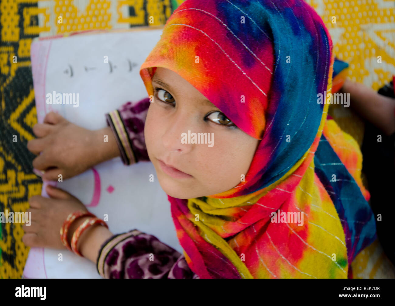 Girl in pakistan peshawar hi-res stock photography and images - Alamy