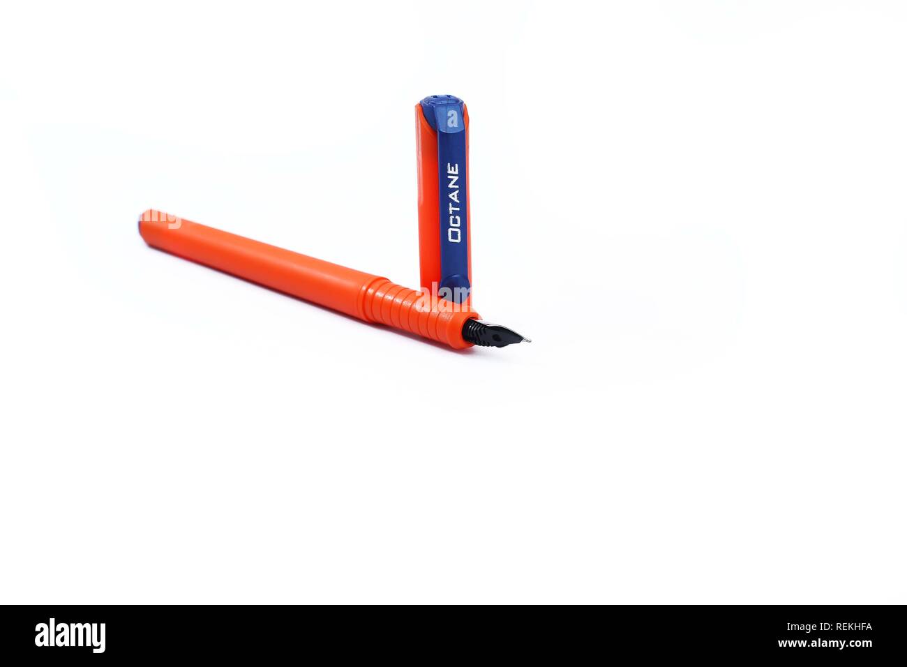 Picture fountain pen hi-res stock photography and images - Alamy