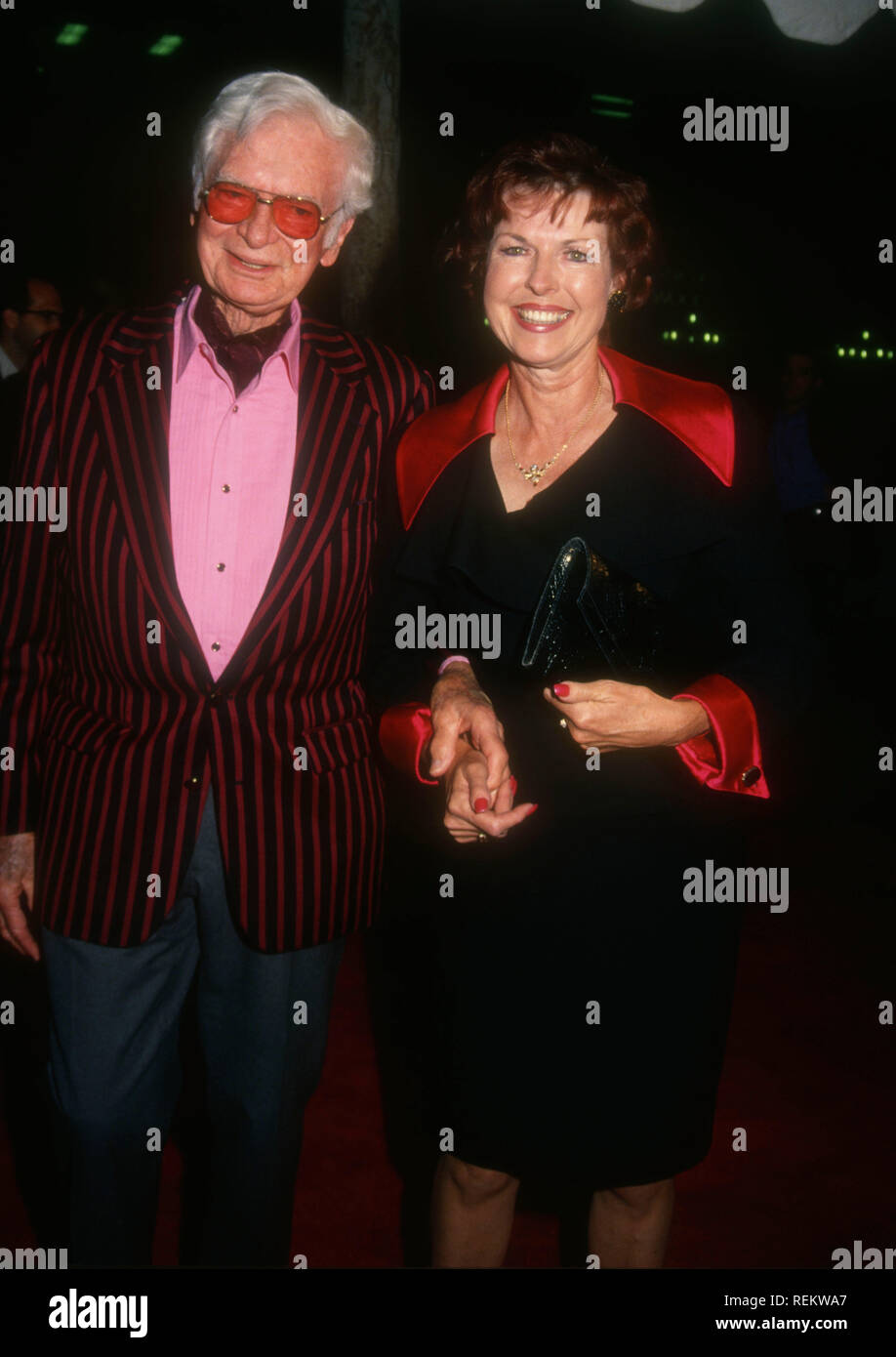 HOLLYWOOD, CA - OCTOBER 11: Actor Buddy Ebsen and wife Dorothy Knott ...