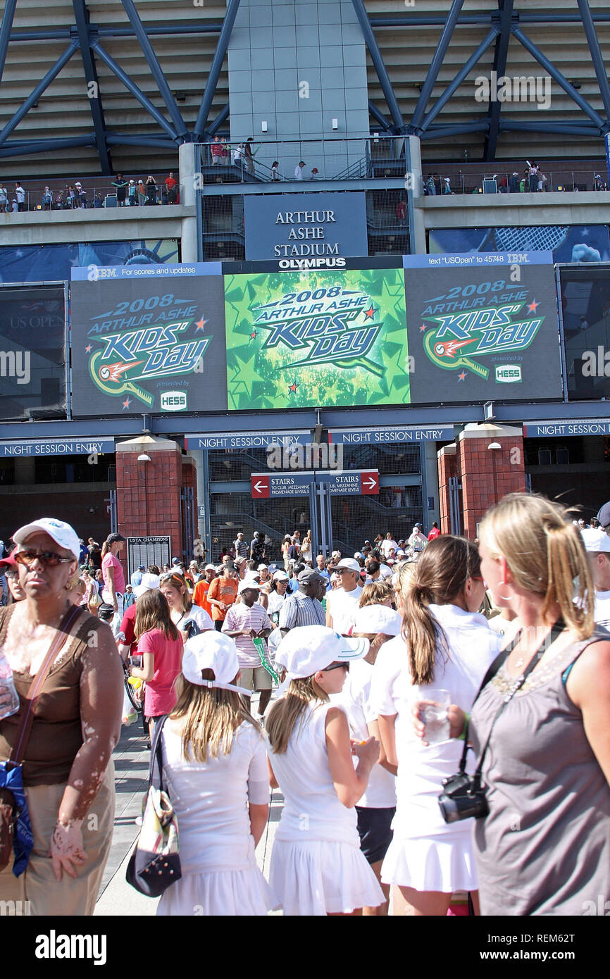 Billie kids hi-res stock photography and images - Alamy