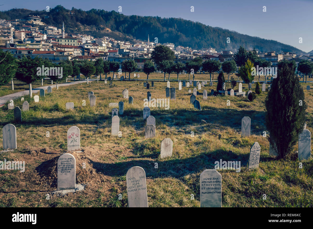 Arabic cemetery gravestone tombstone hi-res stock photography and ...