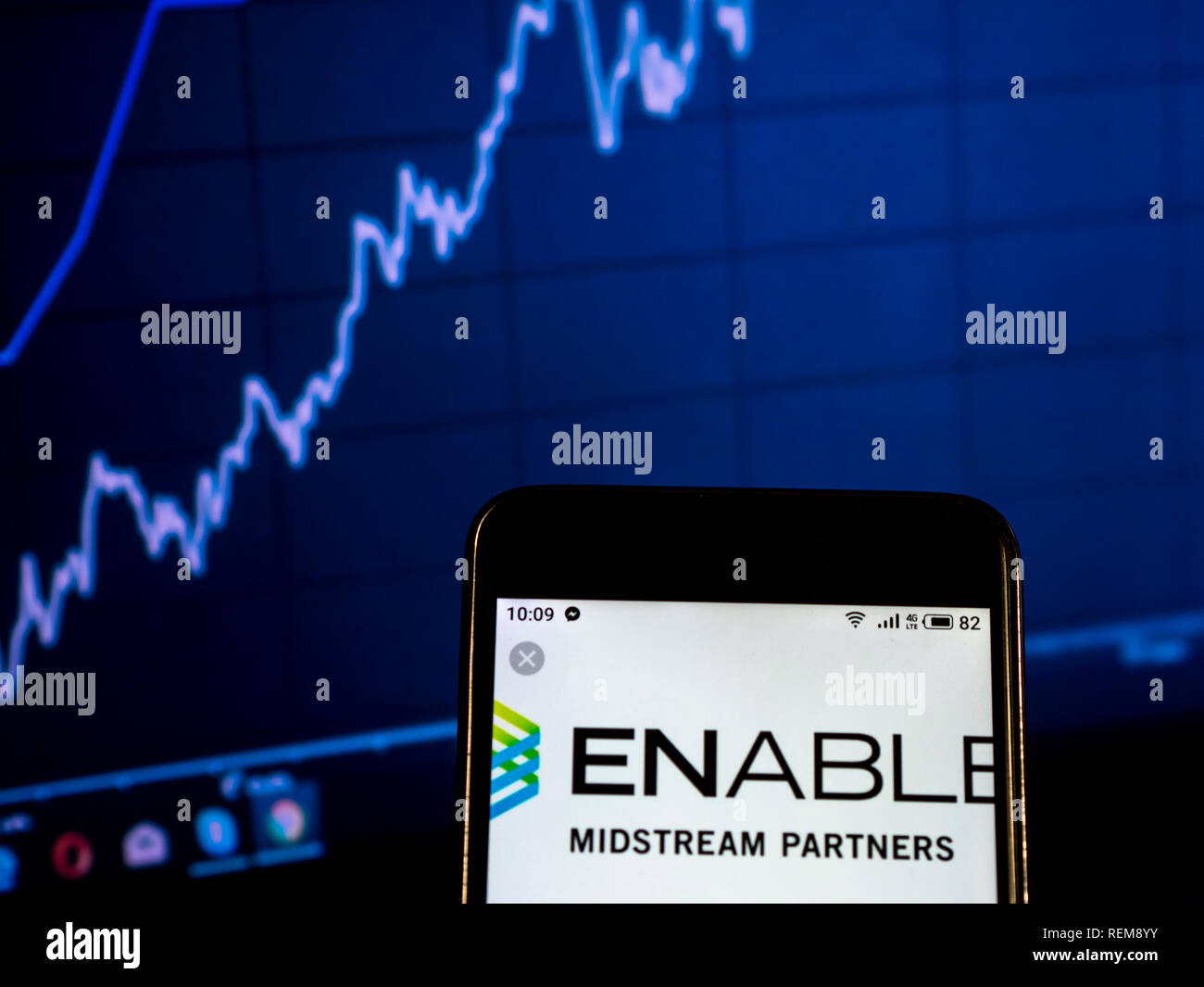 Enable midstream logo hi-res stock photography and images - Alamy