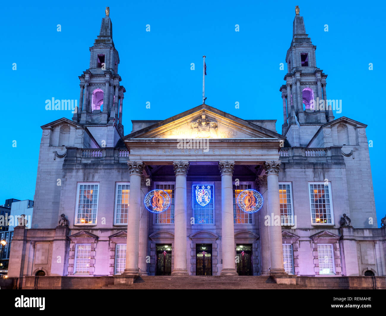 Leeds civic hall leeds yorkshire hi-res stock photography and images ...