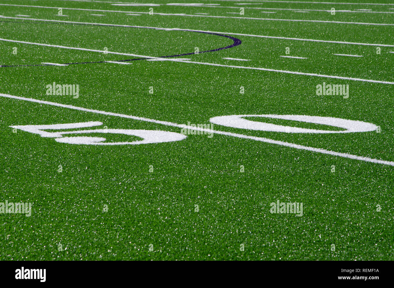 50 yard marker hi-res stock photography and images - Alamy