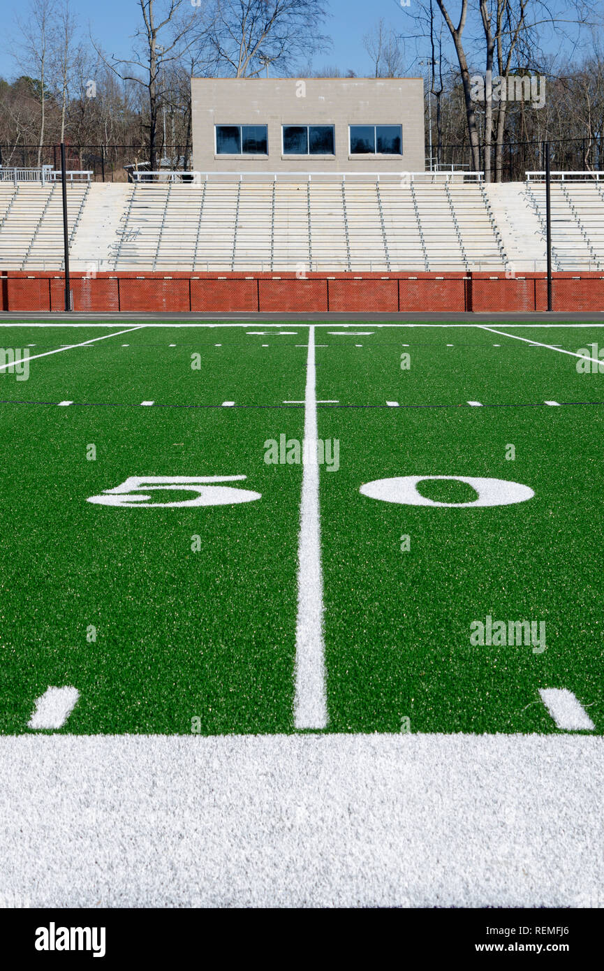 American football field fifty yard hi-res stock photography and images ...