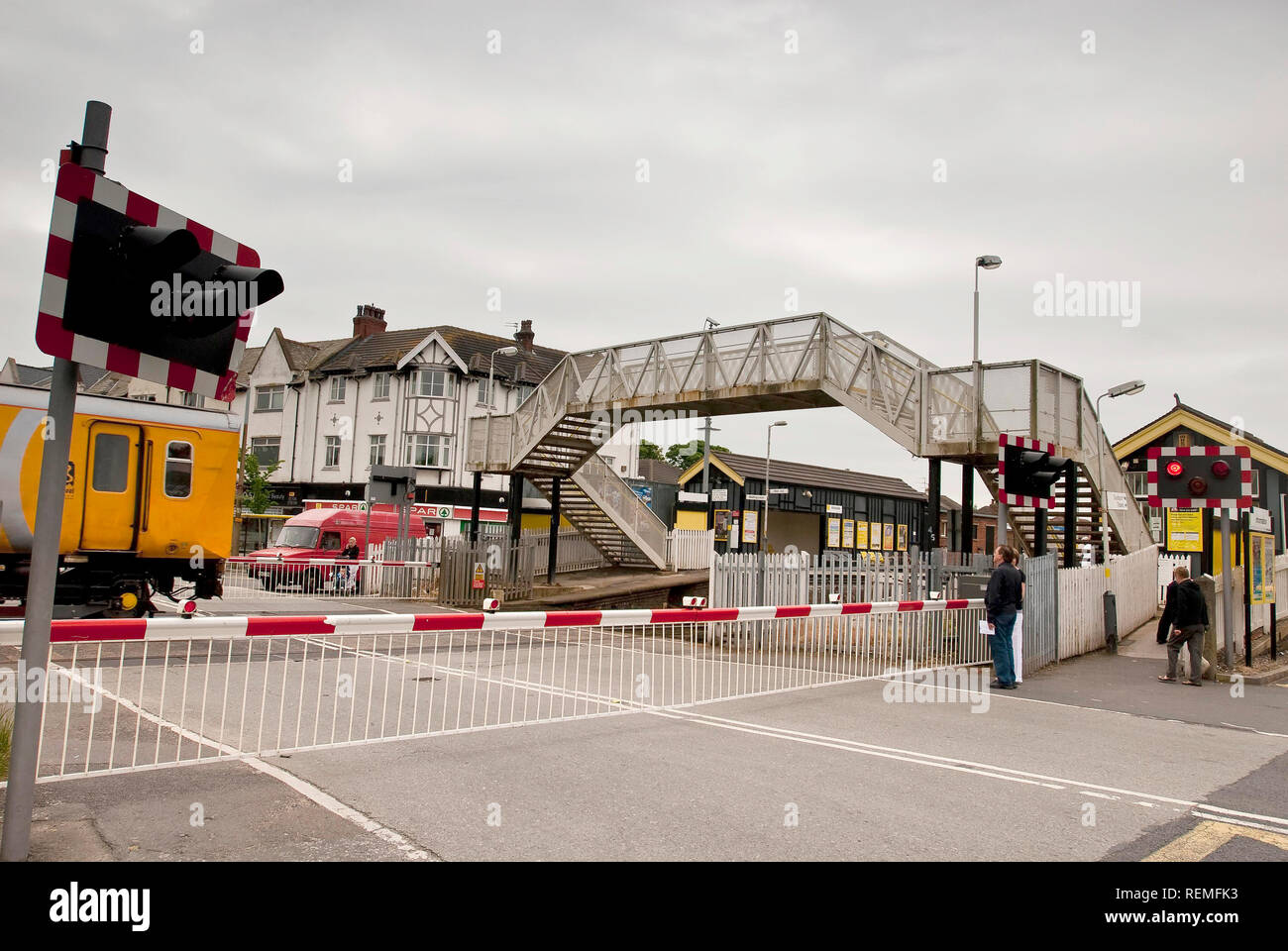 Merseyrail station Birkdale. Level crossing Stock Photo - Alamy