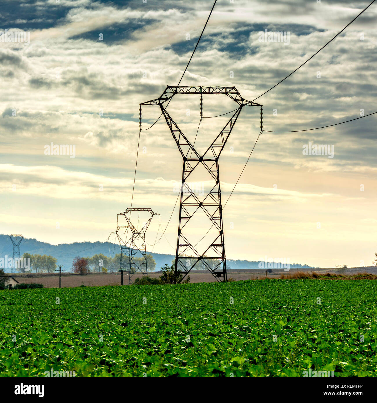 Electricity pylons france hi-res stock photography and images - Alamy