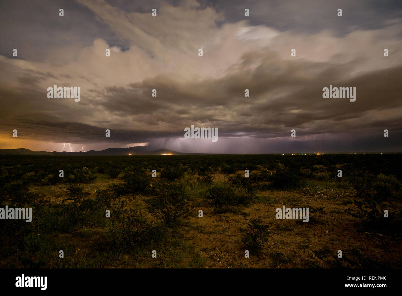 Moonlit Thunderstorm in Southern New Mexico near White Sands Missile ...