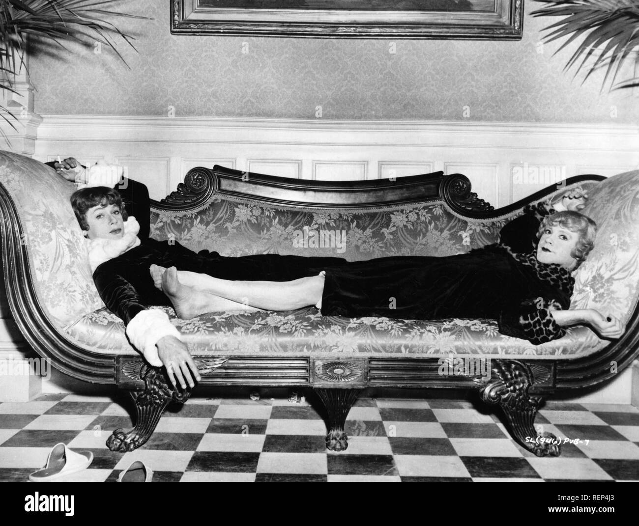 Some like it hot 1959 jack lemmon hi-res stock photography and images ...