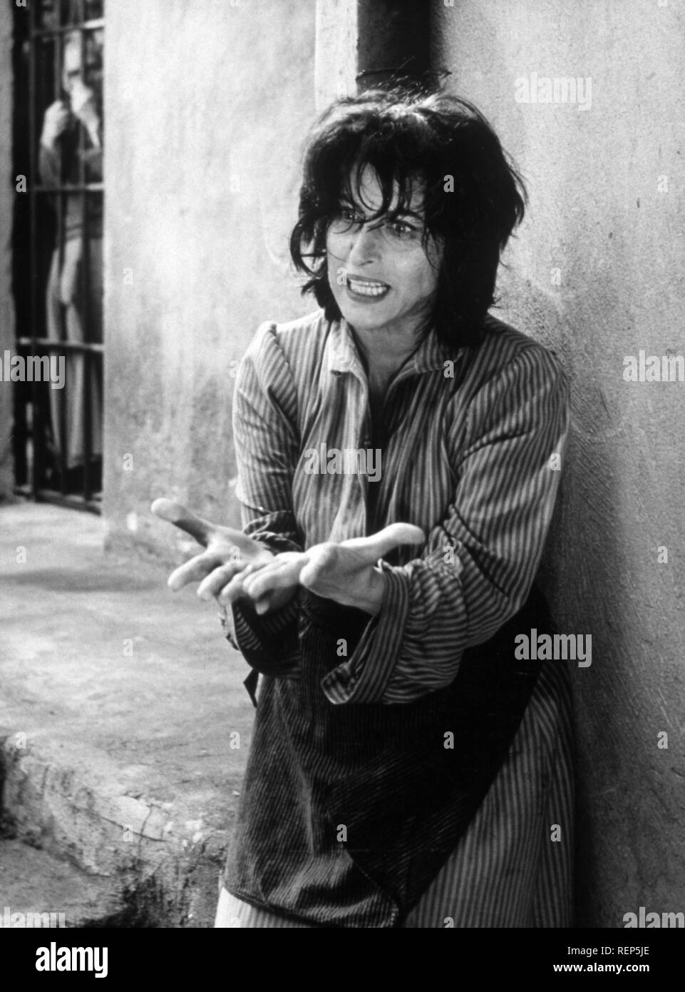 Nella citta linferno hi-res stock photography and images - Alamy