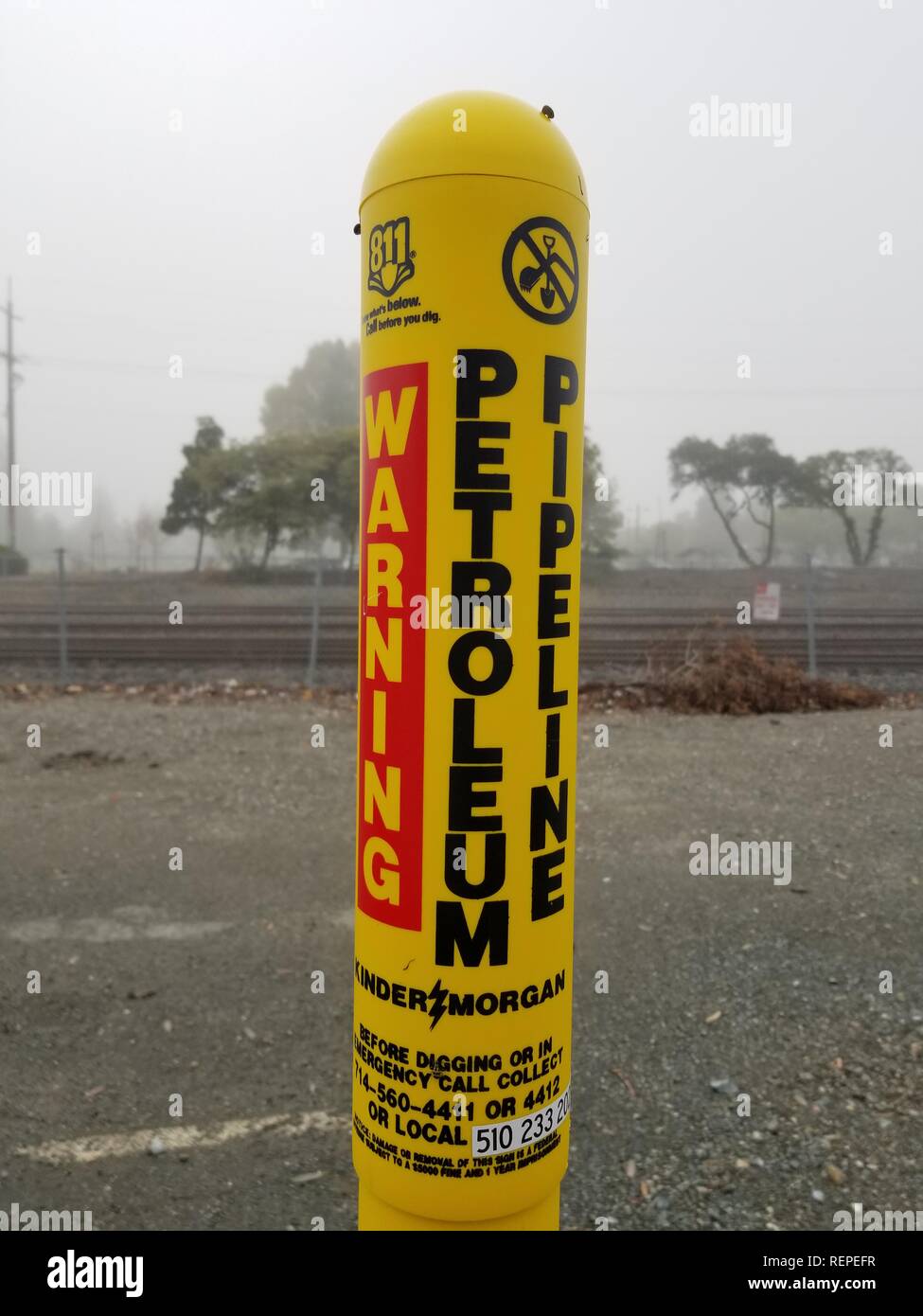 Warning sign for location of an underground petroleum pipeline operated ...