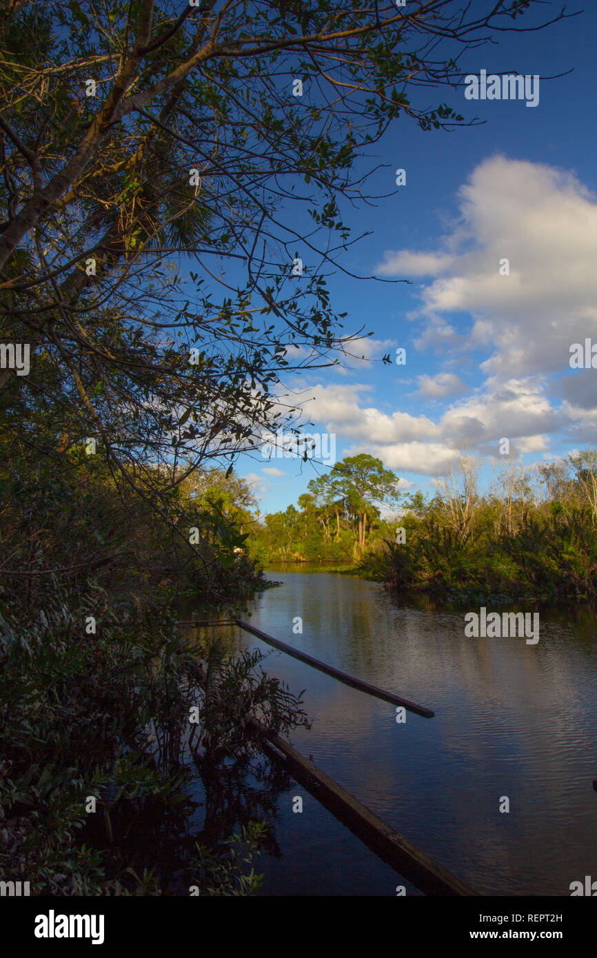 Oxbow eco center hi-res stock photography and images - Alamy