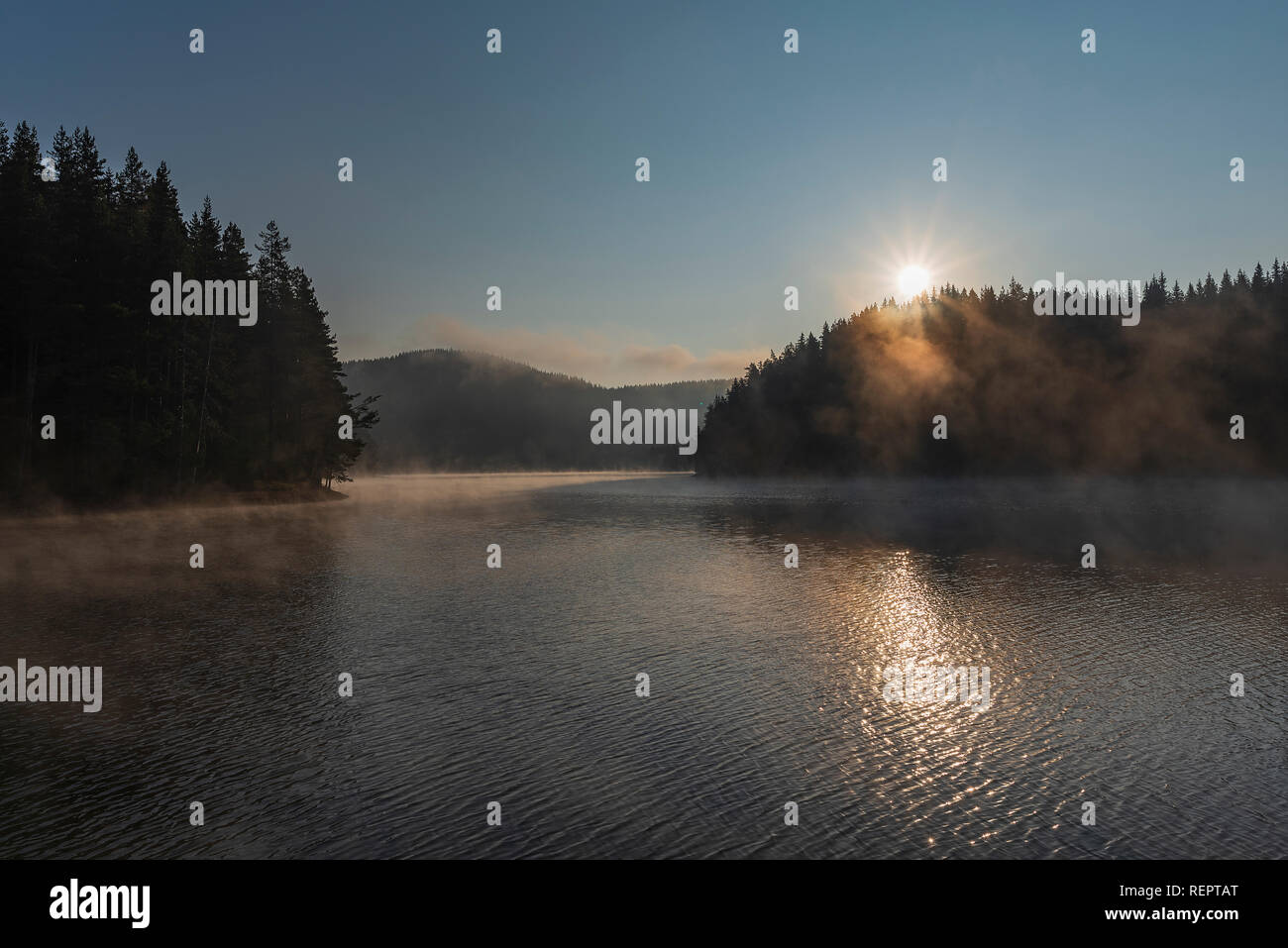Summer morning in the mountain. Goliam Beglik dam in Bulgaria Stock ...