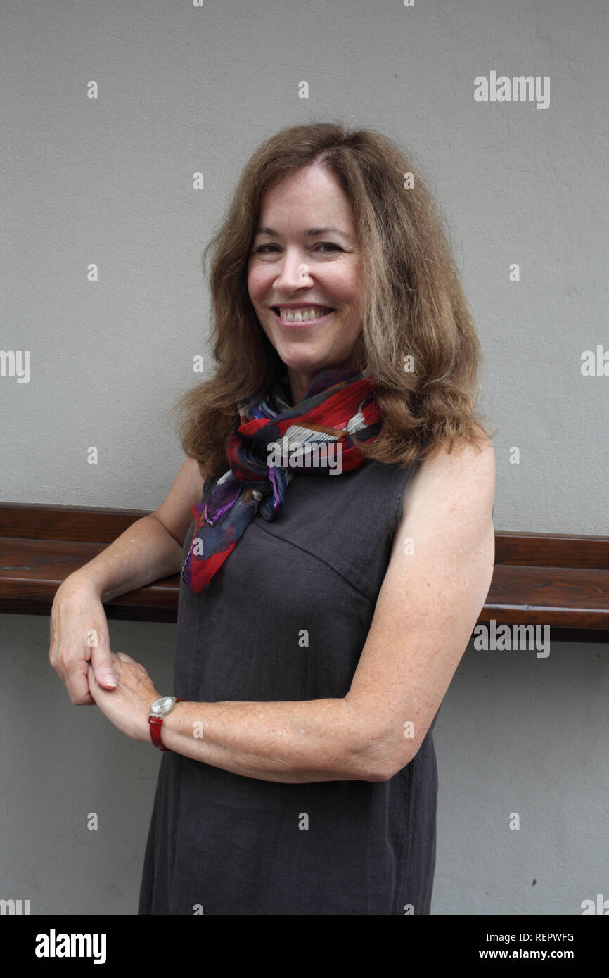 Elizabeth mckenzie hi-res stock photography and images - Alamy