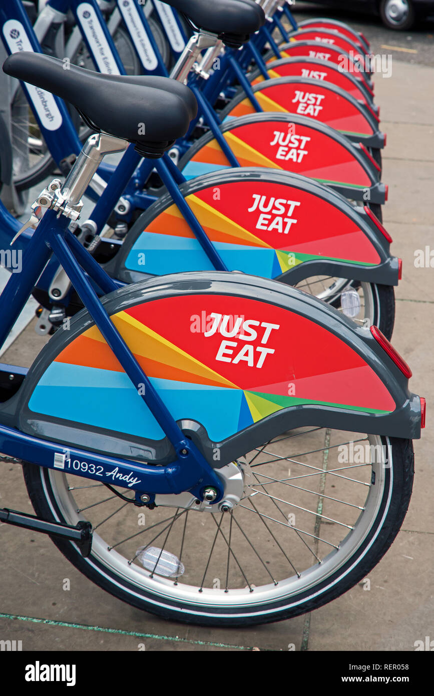 Bicycle logo logo logos logo hi-res stock photography and images - Alamy