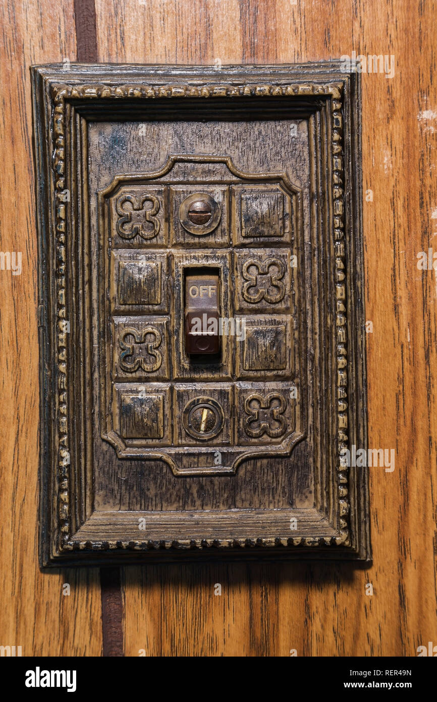 Wall switch hi-res stock photography and images - Alamy