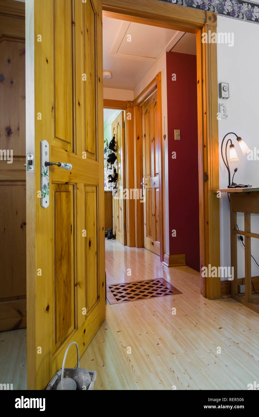 Upstairs and downstairs house hi-res stock photography and images - Alamy