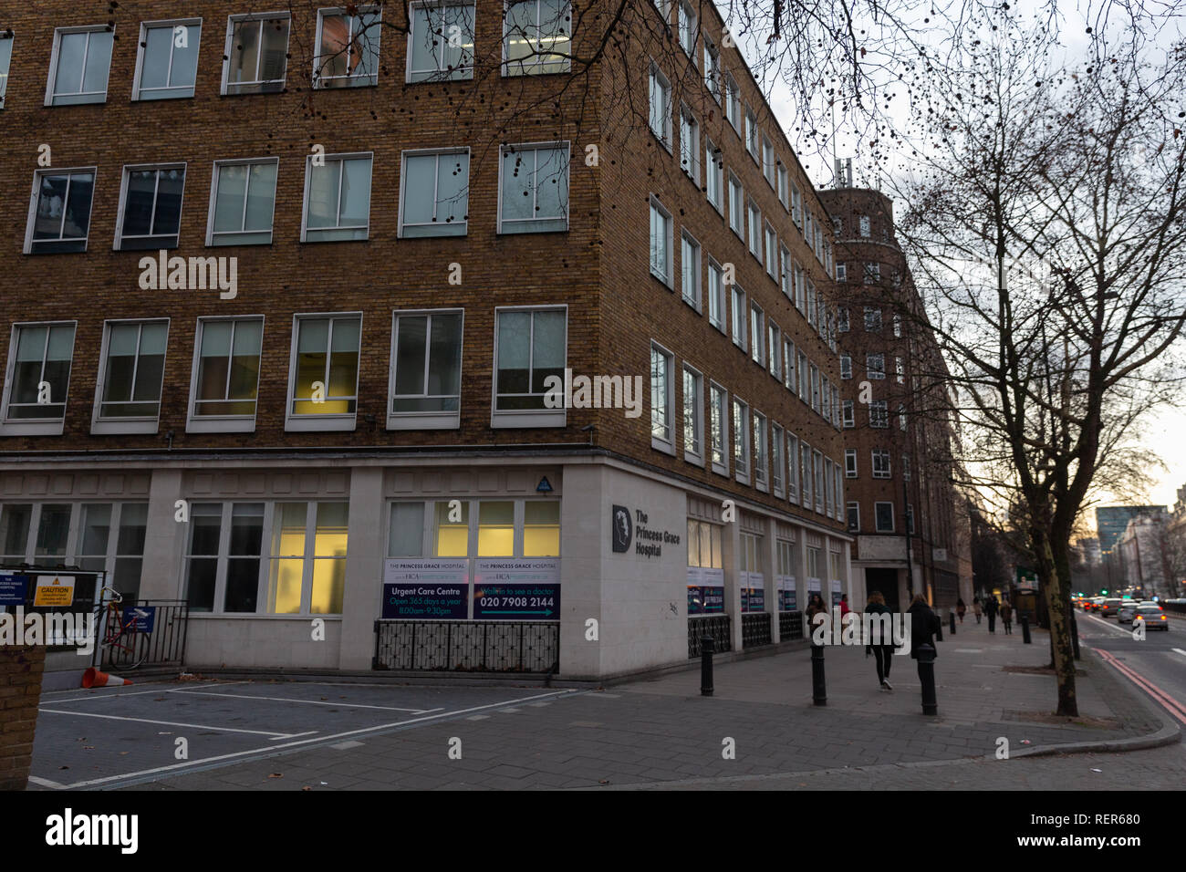 Princess grace hospital hi-res stock photography and images - Alamy