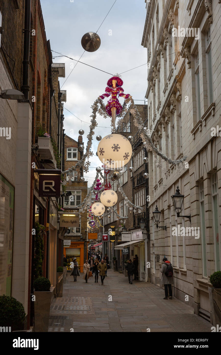 St Christopher’s Place, Oxford Street, London Stock Photo - Alamy