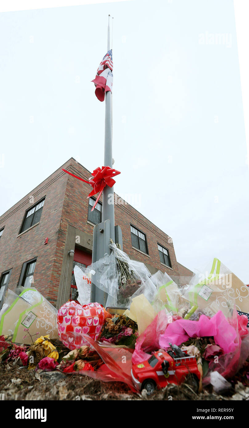Fire station pole hi-res stock photography and images - Alamy