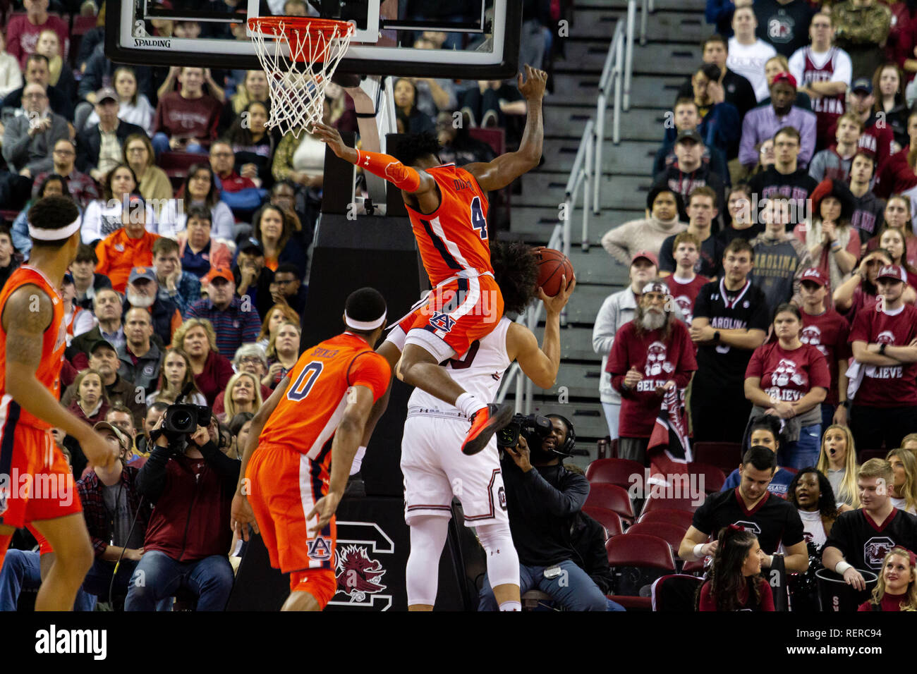 Columbia, SC, USA. 22nd Jan, 2019. Auburn Tigers guard Malik Dunbar (4 ...