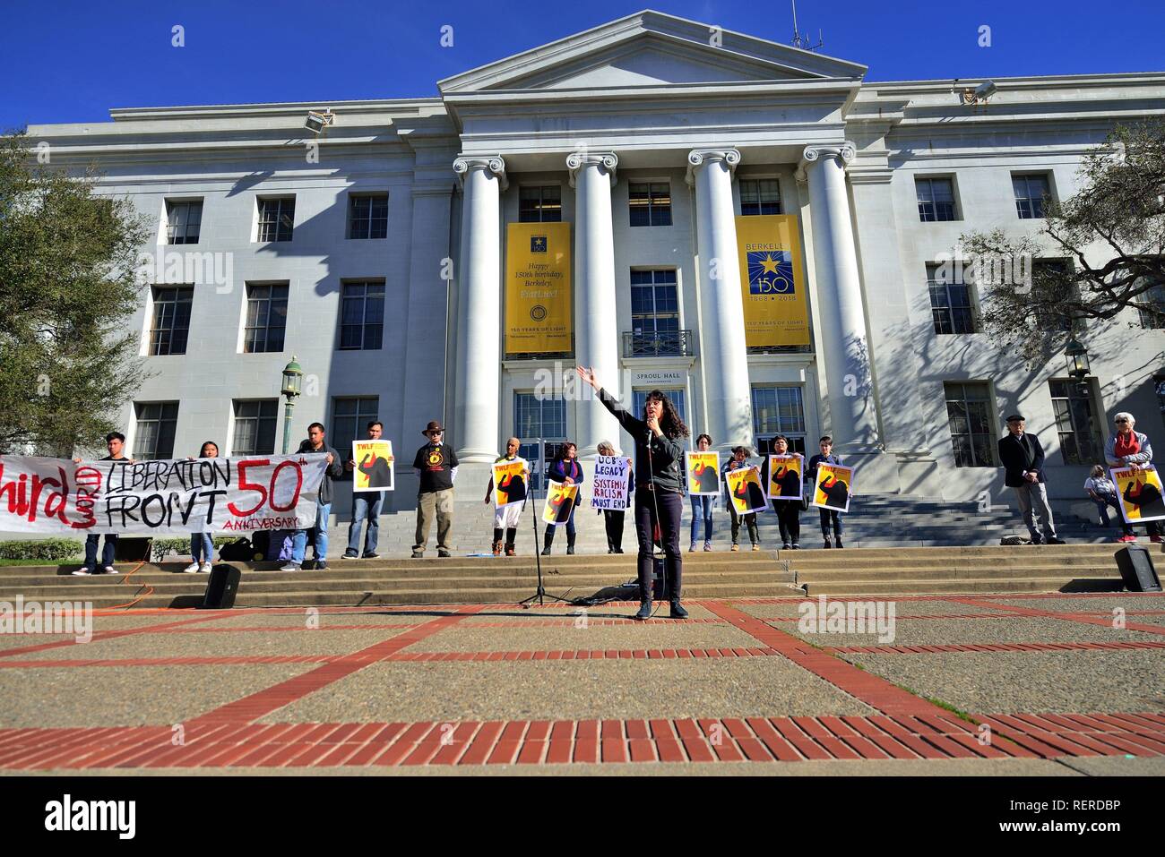 University strikes 2019 hi-res stock photography and images - Alamy
