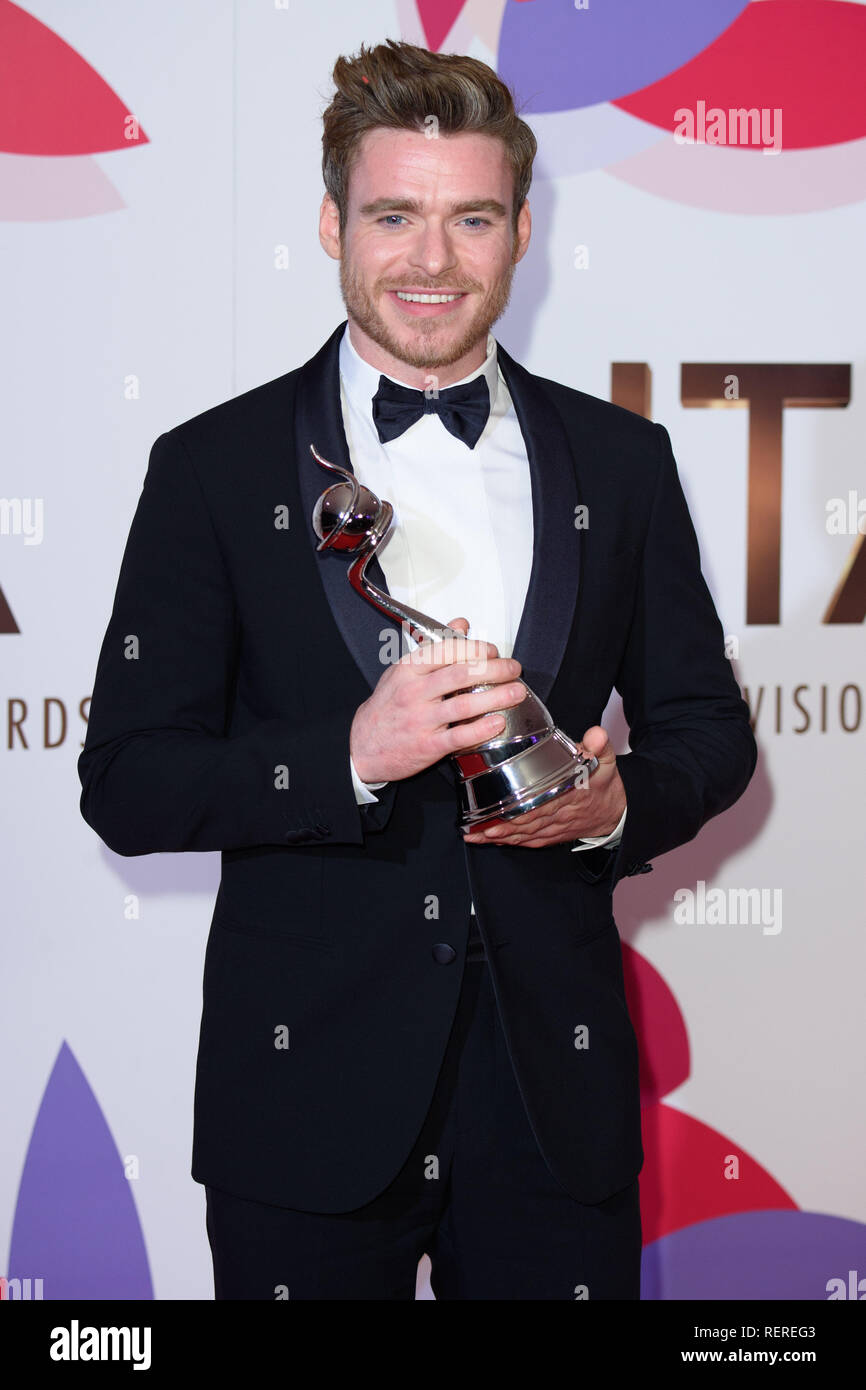 Richard madden 2019 hi-res stock photography and images - Alamy