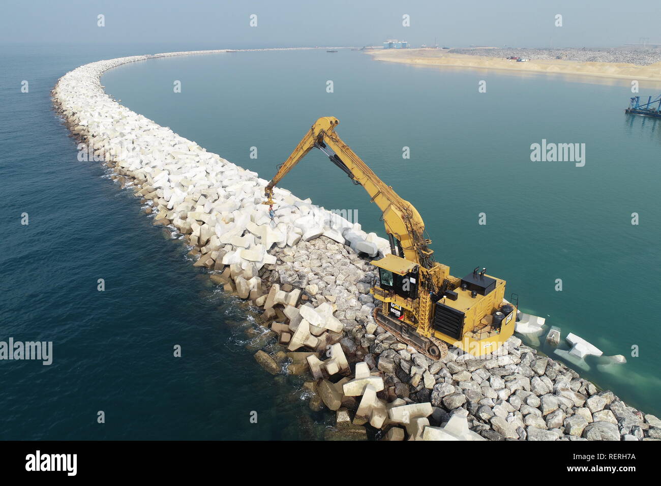 Colombo port city project hi-res stock photography and images - Alamy