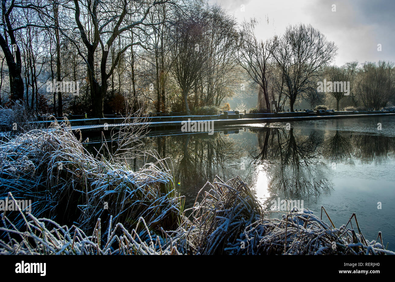 Bolton, Lancashire. 23rd Jan 2019. UK Weather: Freezing overnight ...