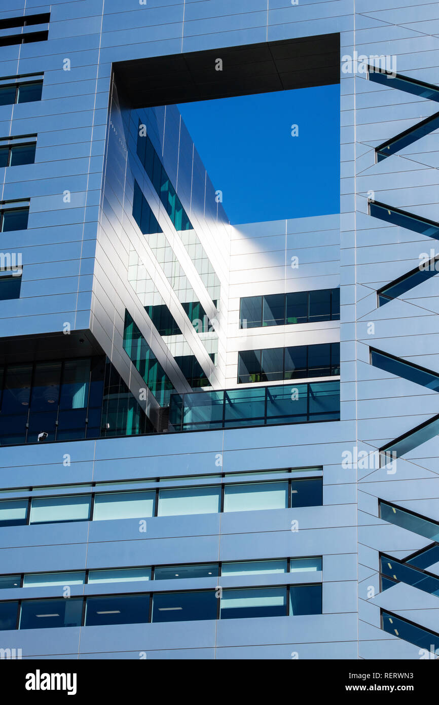 London commercial building hi-res stock photography and images - Alamy