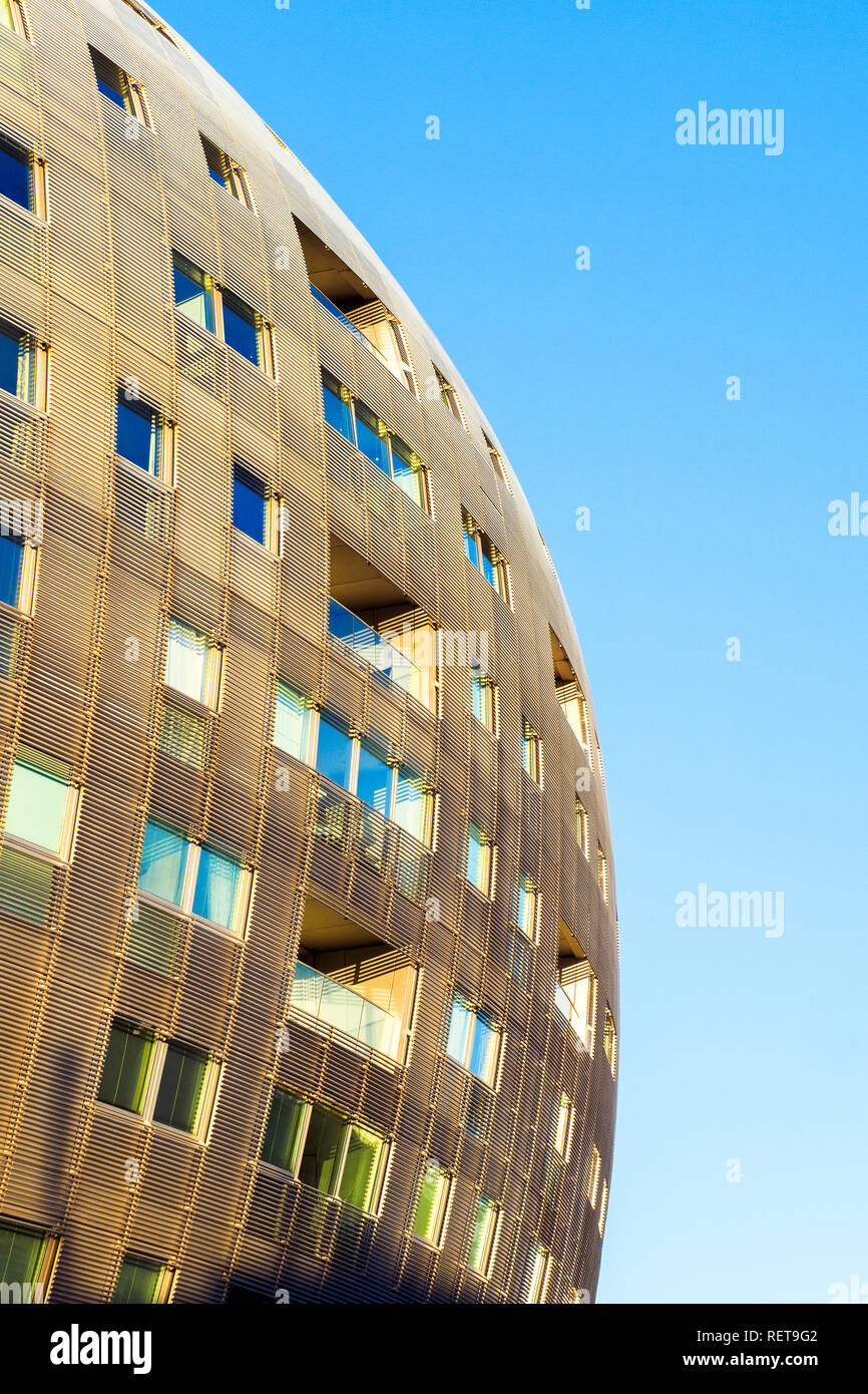 Albion Riverside Luxury residential apartment building designed by ...