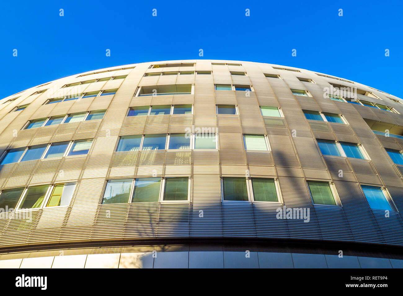 Albion Riverside Luxury residential apartment building designed by ...