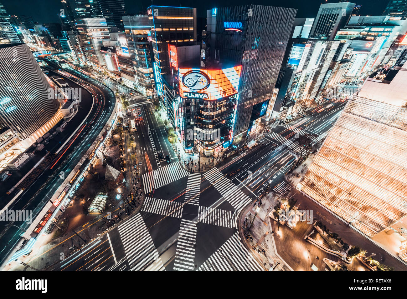 Ginza intersection cars aerial hi-res stock photography and images - Alamy Ginza intersection cars aerial hi-res stock photography and images - Alamy