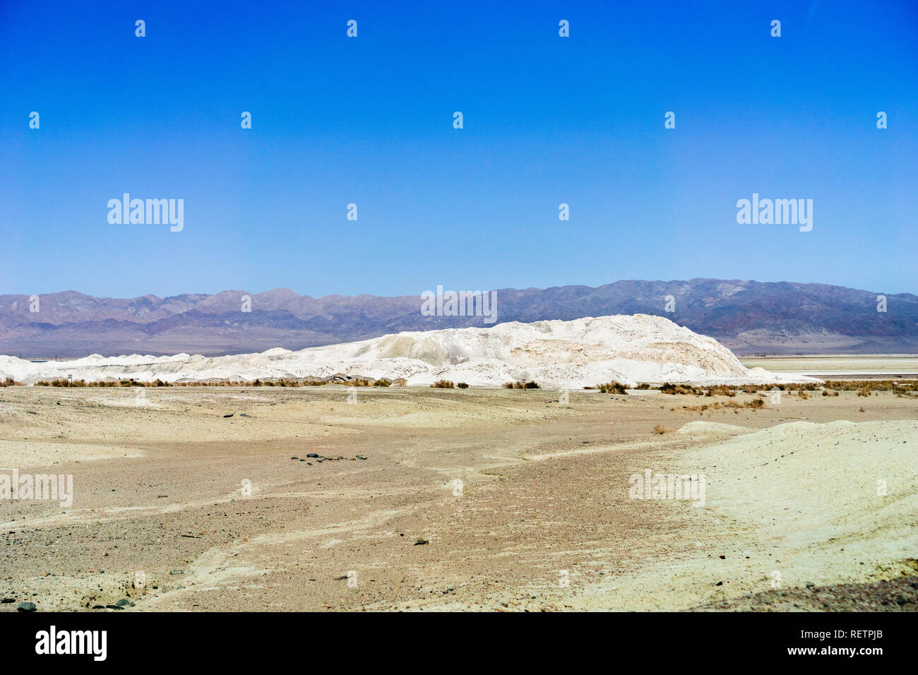 Searles lake basin hi-res stock photography and images - Alamy