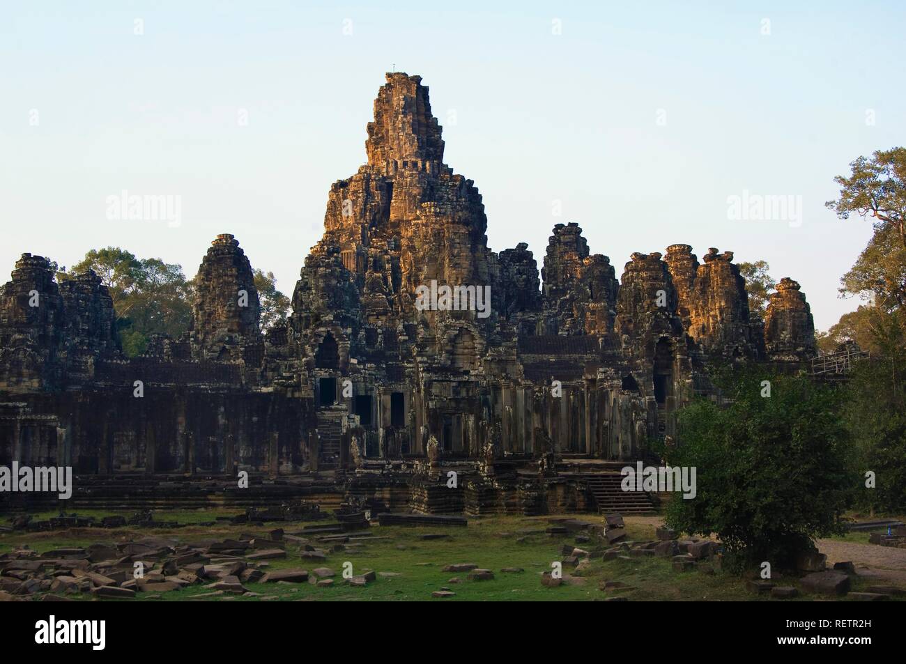 Angkor unesco world heritage sites hi-res stock photography and images ...