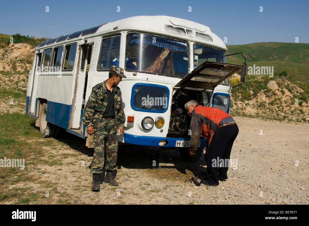 Repairing buses hi-res stock photography and images - Alamy