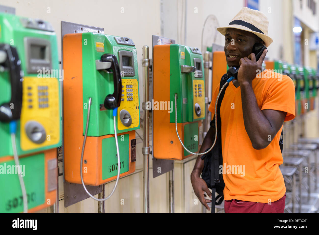 Payphone hi-res stock photography and images - Alamy