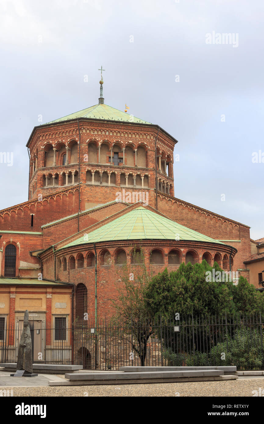 Church in Milan, Italy Stock Photo - Alamy