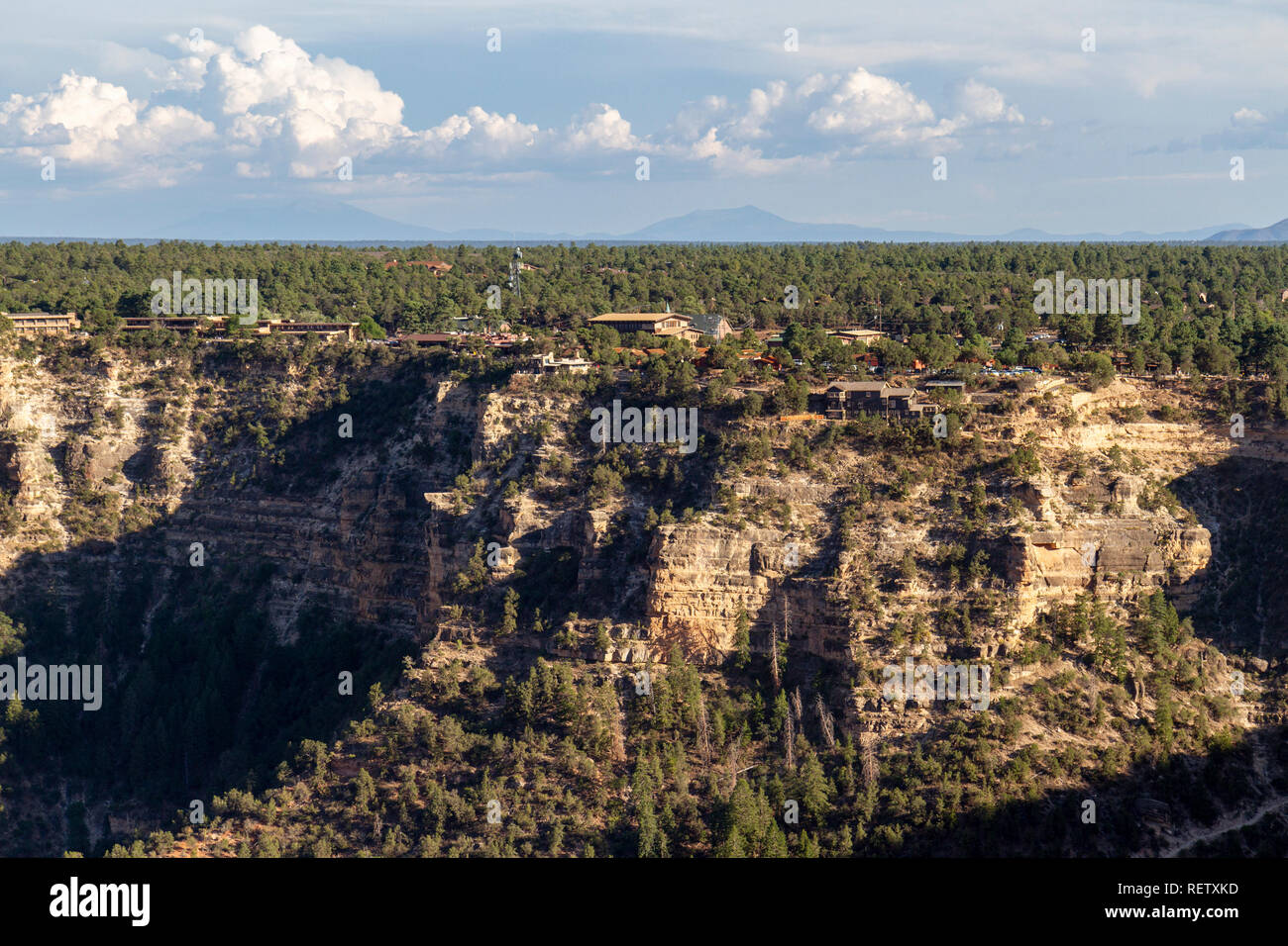 The Grand Canyon village viewed from the Maricopa Point path, Grand ...