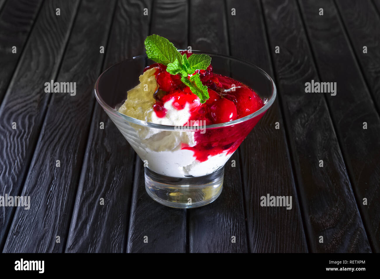 Vanilla ice cream jam hi-res stock photography and images - Alamy