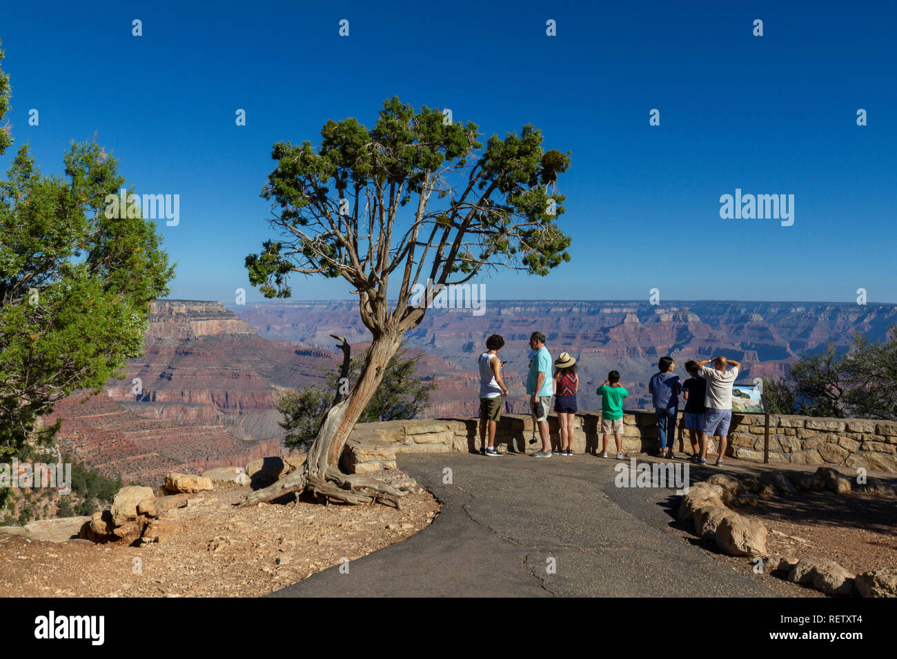 A group of visitors at Grandview Point, South Rim, Grand Canyon ...