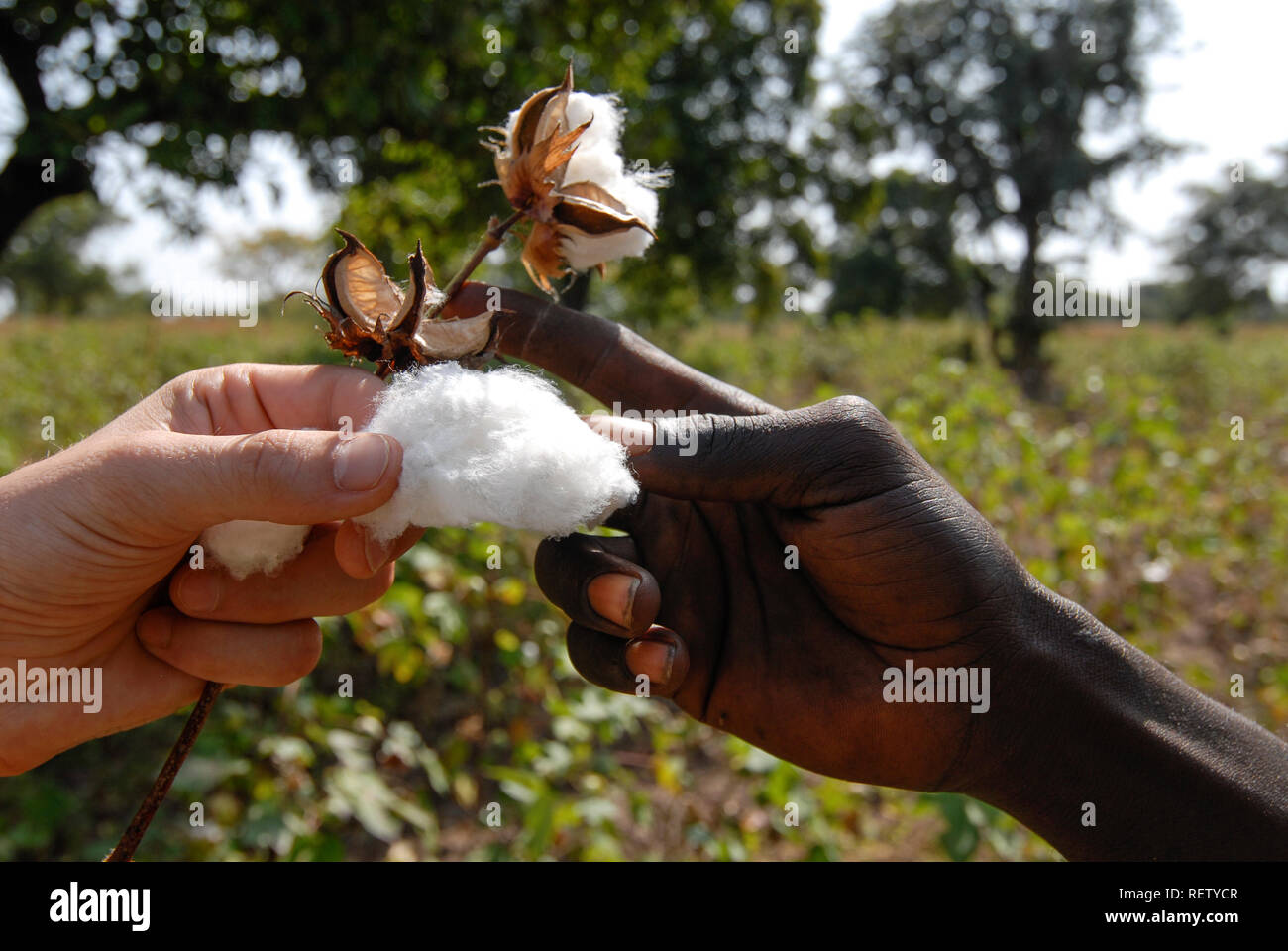 Africa people black and white hi-res stock photography and images - Alamy