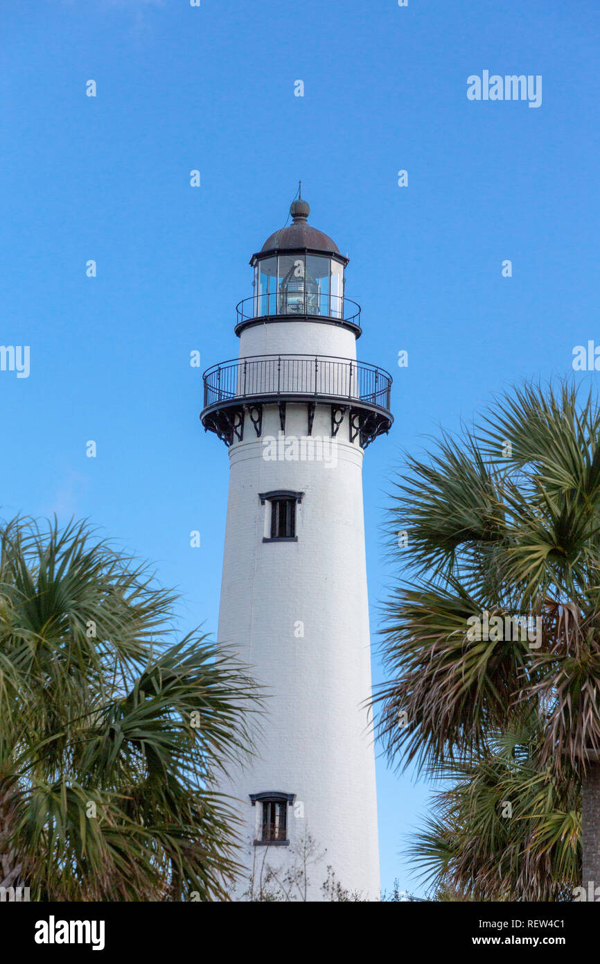 A view of the old white brick lighthouse on St Simons Island, Georgia ...