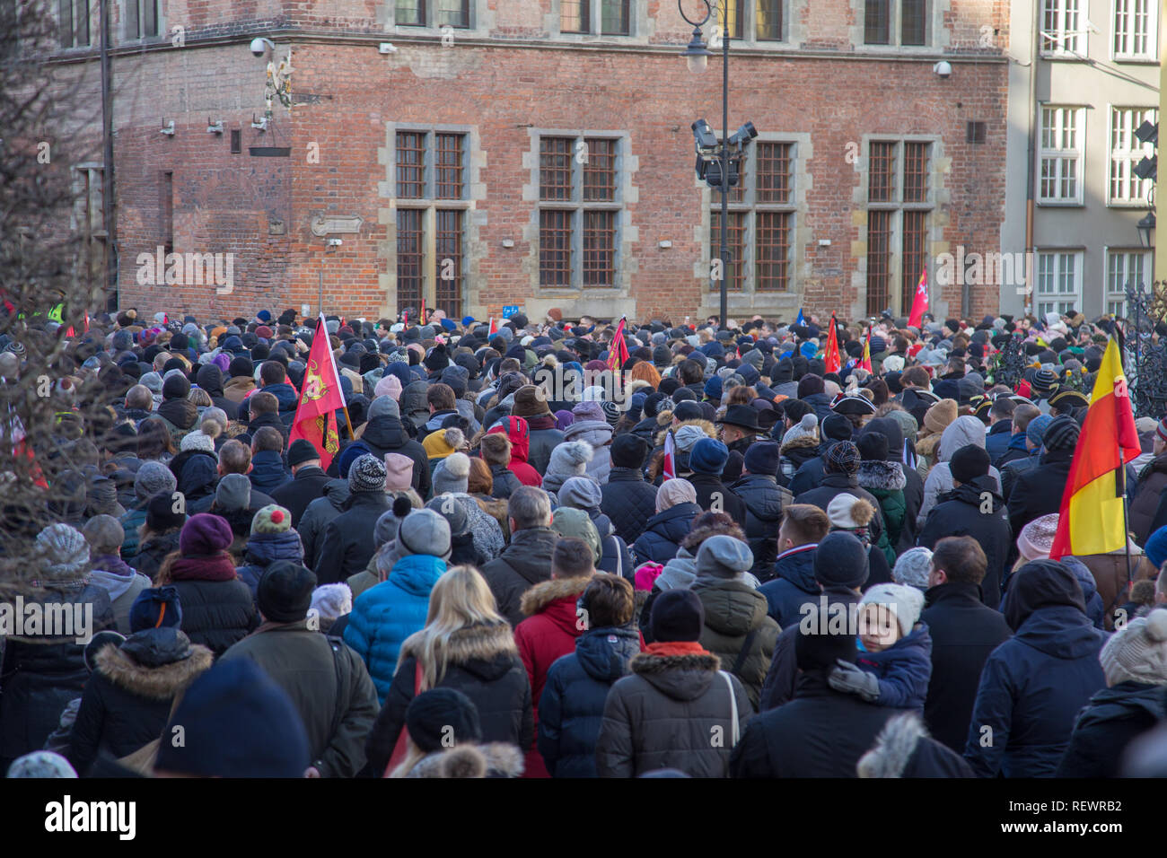 Crowds of people mourning mayor of the city Pawel Adamowicz during his ...
